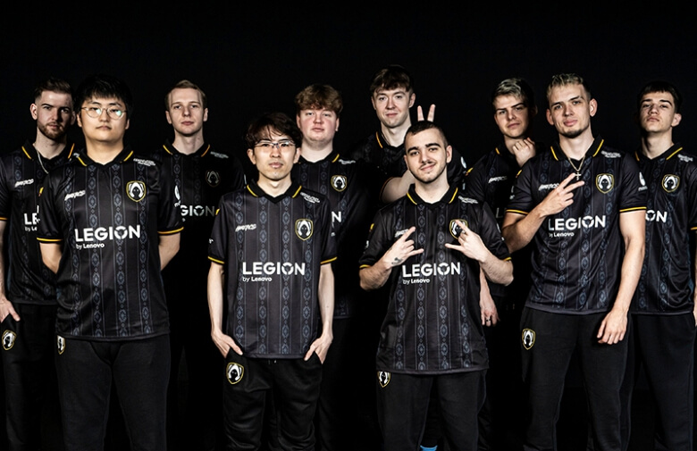 Team Heretics 2023 Official Player Jersey - The Gaming Wear